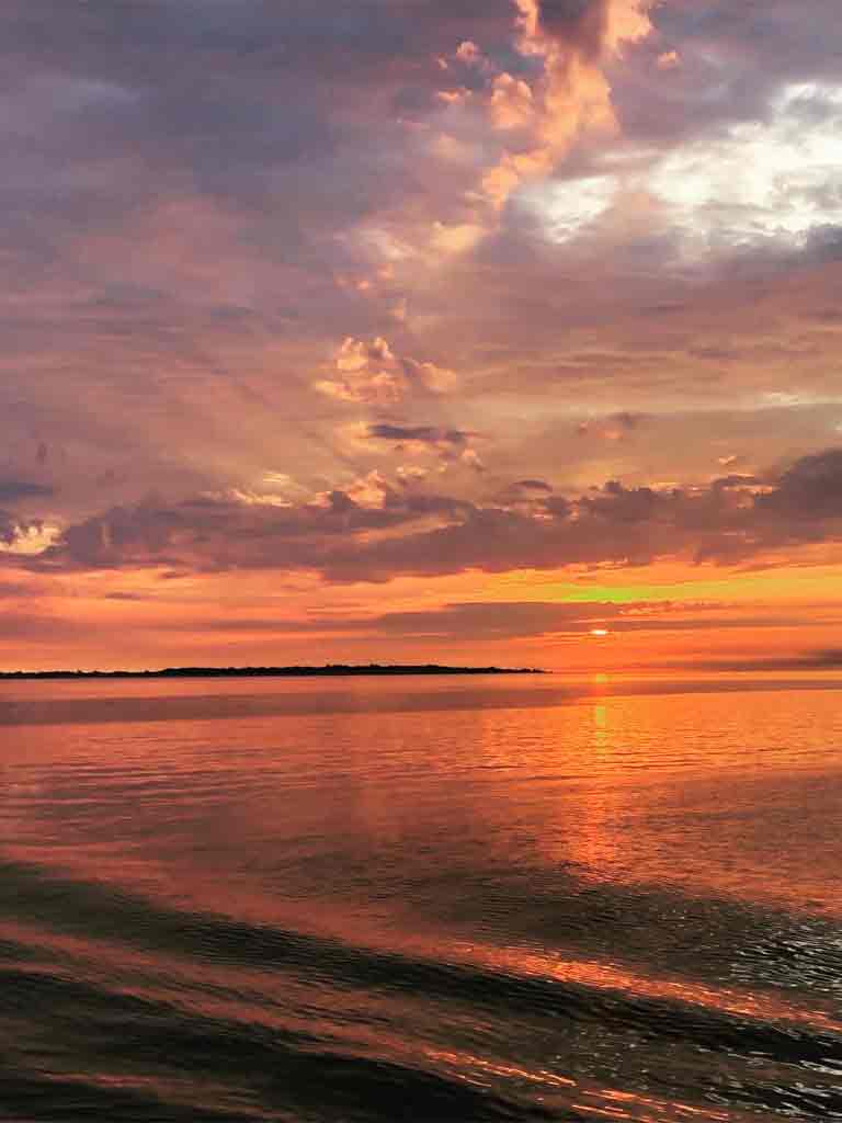 How to Predict Dramatic Long Island Sunsets Like a Professional – Eat ...
